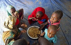 Huger relief children in Somalia - CanadaHelps