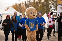 5th Annual Northern Lights Health Foundation Hospital Bed Races ...