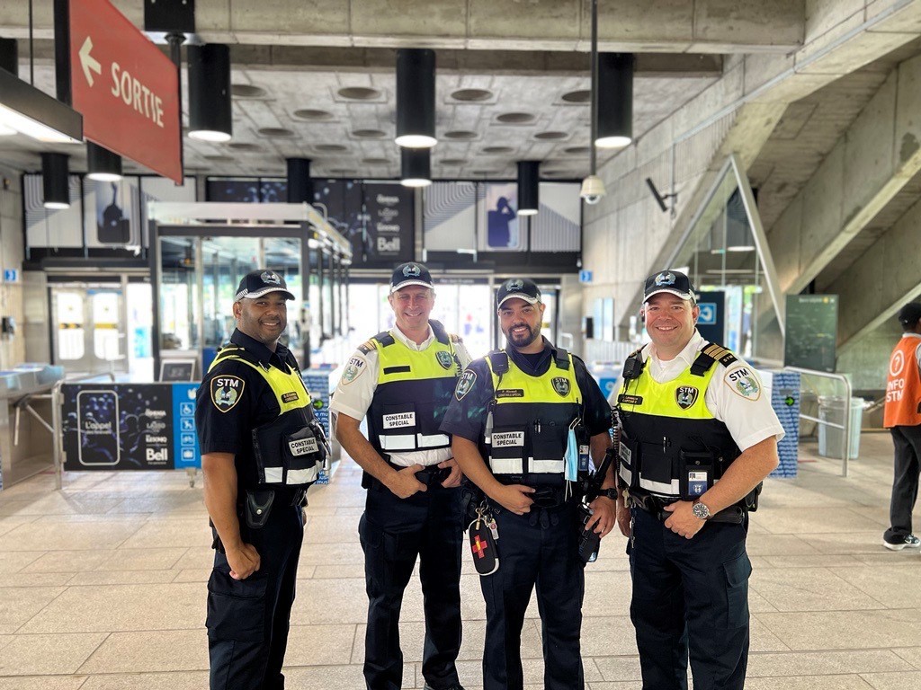 Relais de la flamme 2023 - Agents de la paix de la STM - CanadaHelps